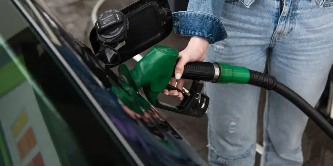 O fim da gasolina? Nova lei pode mudar a forma como abastecemos nossos ...